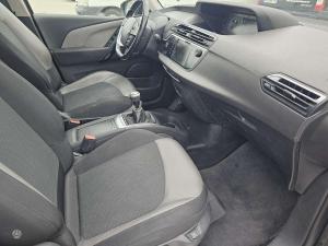 Black Citroen c4-picasso 2014 in Taurage, with an engine capacity of 1.56 L and mileage of 171 thousand km for 5200 €, photo 13 on AUTOMOTO.COM.LV