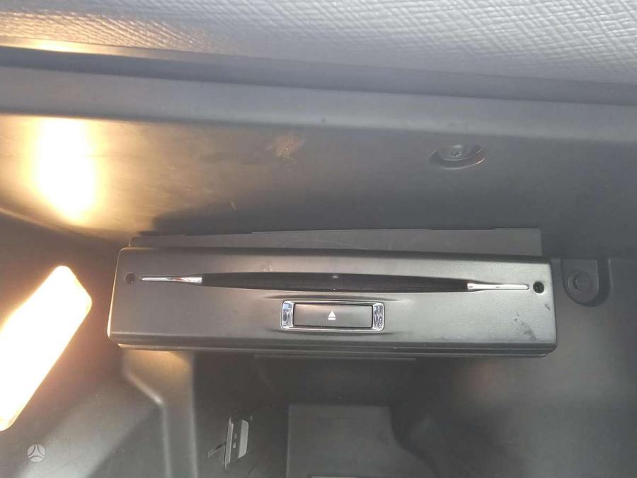 Black Citroen c4-picasso 2014 in Taurage, with an engine capacity of 1.56 L and mileage of 171 thousand km for 5200 €, photo 20 on AUTOMOTO.COM.LV