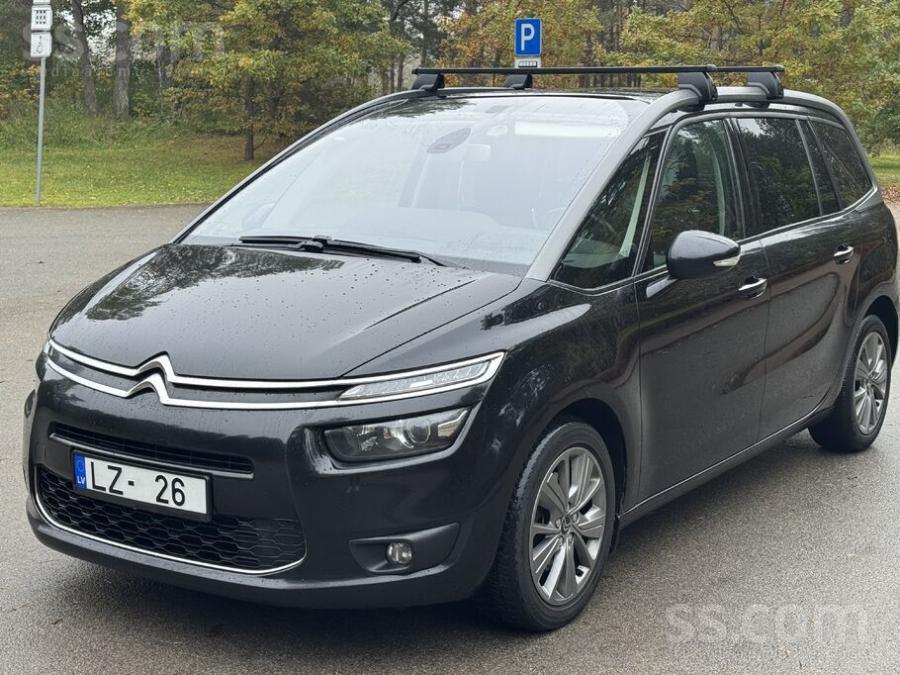 Black Citroen c4-picasso 2014 in Jurmala, with an engine capacity of 2.00 L and mileage of 278 thousand km for 6200 €, photo 3 on AUTOMOTO.COM.LV