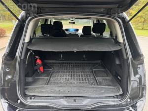 Black Citroen c4-picasso 2014 in Jurmala, with an engine capacity of 2.00 L and mileage of 278 thousand km for 6200 €, photo 11 on AUTOMOTO.COM.LV