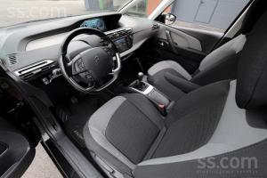 Melns Citroen c4-picasso 2016 Jelgava, ar dzinēja tilpumu 1.60 L un nobraukumu 0 tūkst. km par 7990 €, foto 9 vietnē AUTOMOTO.COM.LV