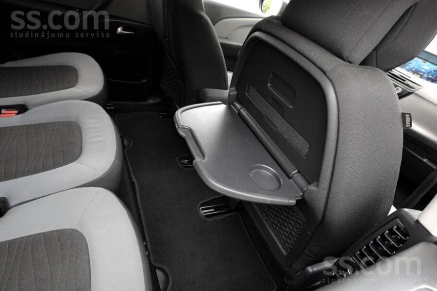 Melns Citroen c4-picasso 2016 Jelgava, ar dzinēja tilpumu 1.60 L un nobraukumu 0 tūkst. km par 7990 €, foto 25 vietnē AUTOMOTO.COM.LV