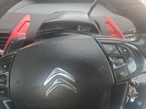 Black Citroen c4-picasso 2016 in Klaipeda, with an engine capacity of 2.00 L and mileage of 241 thousand km for 4490 €, photo 8 on AUTOMOTO.COM.LV