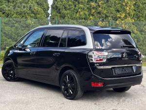 Melns Citroen c4-picasso 2017 Jelgava, ar dzinēja tilpumu 1.20 L un nobraukumu 127 tūkst. km par 7590 €, foto 6 vietnē AUTOMOTO.COM.LV