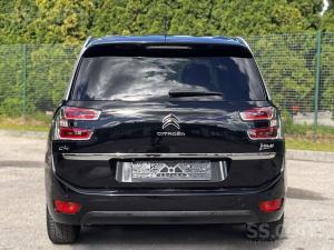 Melns Citroen c4-picasso 2017 Jelgava, ar dzinēja tilpumu 1.20 L un nobraukumu 127 tūkst. km par 7590 €, foto 7 vietnē AUTOMOTO.COM.LV