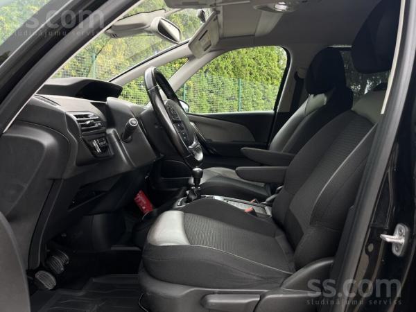 Melns Citroen c4-picasso 2017 Jelgava, ar dzinēja tilpumu 1.20 L un nobraukumu 127 tūkst. km par 7590 €, foto 10 vietnē AUTOMOTO.COM.LV