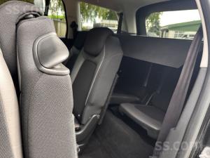 Melns Citroen c4-picasso 2017 Jelgava, ar dzinēja tilpumu 1.20 L un nobraukumu 127 tūkst. km par 7590 €, foto 12 vietnē AUTOMOTO.COM.LV