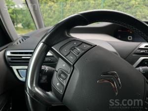 Melns Citroen c4-picasso 2017 Jelgava, ar dzinēja tilpumu 1.20 L un nobraukumu 127 tūkst. km par 7590 €, foto 24 vietnē AUTOMOTO.COM.LV