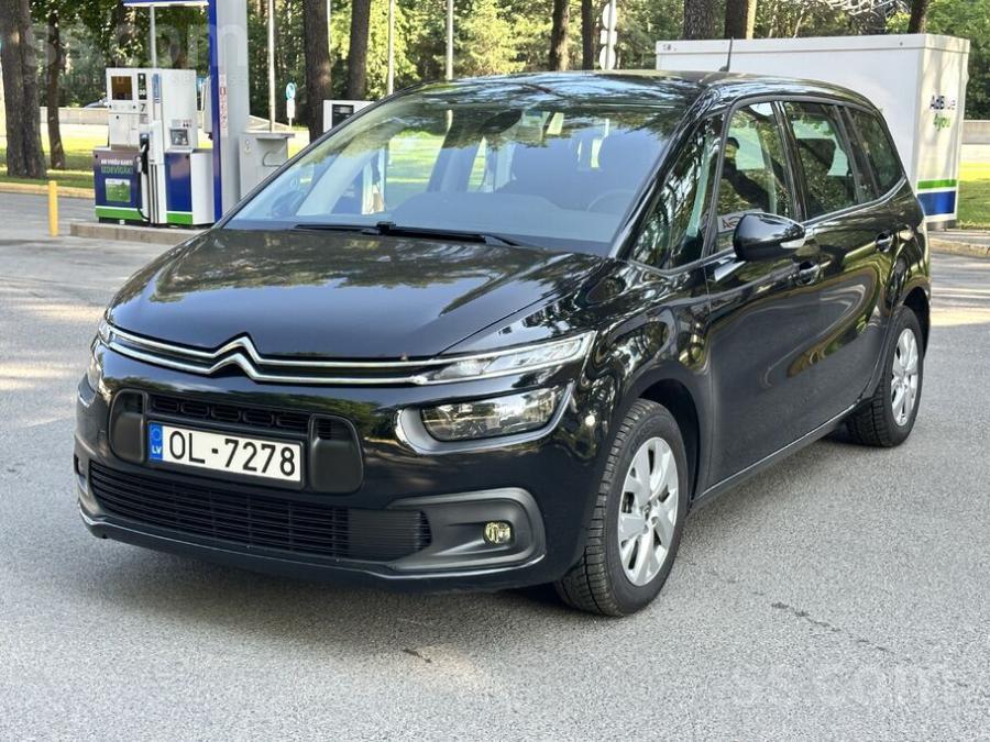 Black Citroen c4-picasso 2020 in Riga, with an engine capacity of 1.20 L and mileage of 198 thousand km for 10699 €, photo 6 on AUTOMOTO.COM.LV