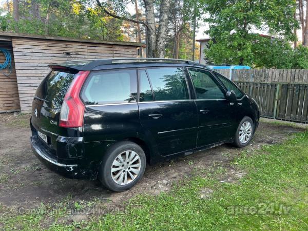 Melns Citroen c4-picasso 2007 Tallina, ar dzinēja tilpumu 2.00 L un nobraukumu 326 tūkst. km par 1000 €, foto 7 vietnē AUTOMOTO.COM.LV