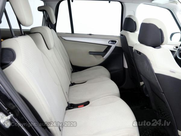 Ситроен С4 Пикассо 2007 в Таллин на AUTOMOTO.COM.LV Черный Ситроен С4 Пикассо 2007 в Таллин, объемом двигателя 2.00 л и пробегом 399 тыс. км за 1299 €, фото 8 на AUTOMOTO.COM.LV