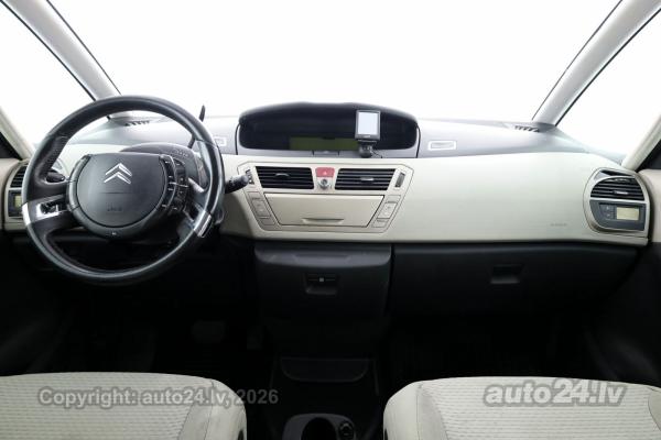 Black Citroen c4-picasso 2008 in Tallinn, with an engine capacity of 2.00 L and mileage of 235 thousand km for 999 €, photo 5 on AUTOMOTO.COM.LV