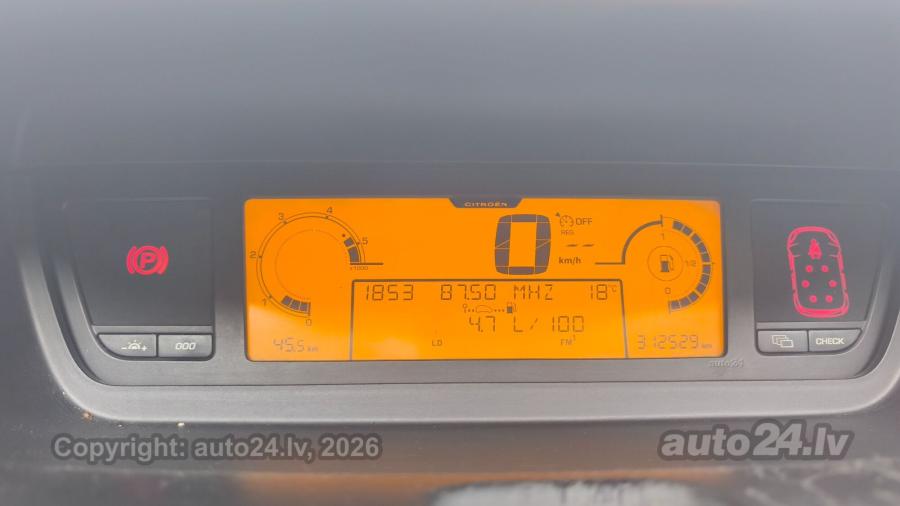 Melns Citroen c4-picasso 2008 Tallina, ar dzinēja tilpumu 1.60 L un nobraukumu 313 tūkst. km par 2250 €, foto 10 vietnē AUTOMOTO.COM.LV