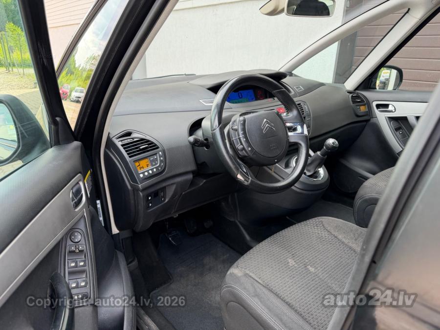 Melns Citroen c4-picasso 2008 Veru, ar dzinēja tilpumu 1.60 L un nobraukumu 267 tūkst. km par 1790 €, foto 6 vietnē AUTOMOTO.COM.LV