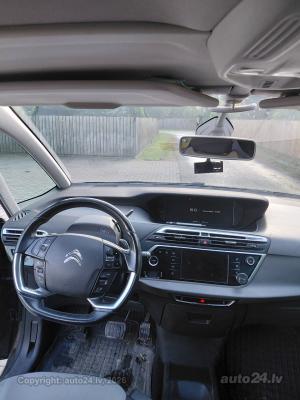 Melns Citroen c4-picasso 2014 Tallina, ar dzinēja tilpumu 1.60 L un nobraukumu 258 tūkst. km par 4000 €, foto 12 vietnē AUTOMOTO.COM.LV