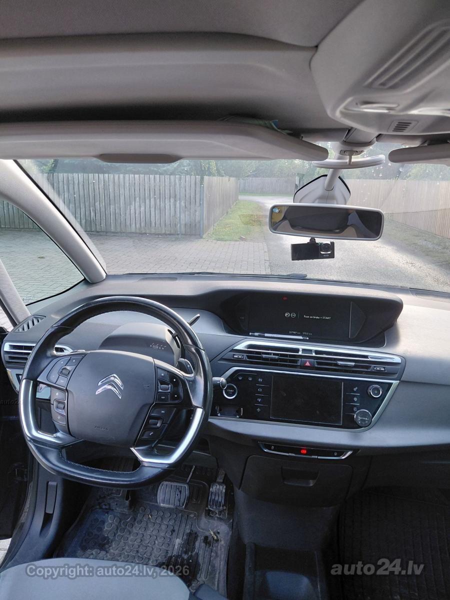Melns Citroen c4-picasso 2014 Tallina, ar dzinēja tilpumu 1.60 L un nobraukumu 258 tūkst. km par 4000 €, foto 12 vietnē AUTOMOTO.COM.LV