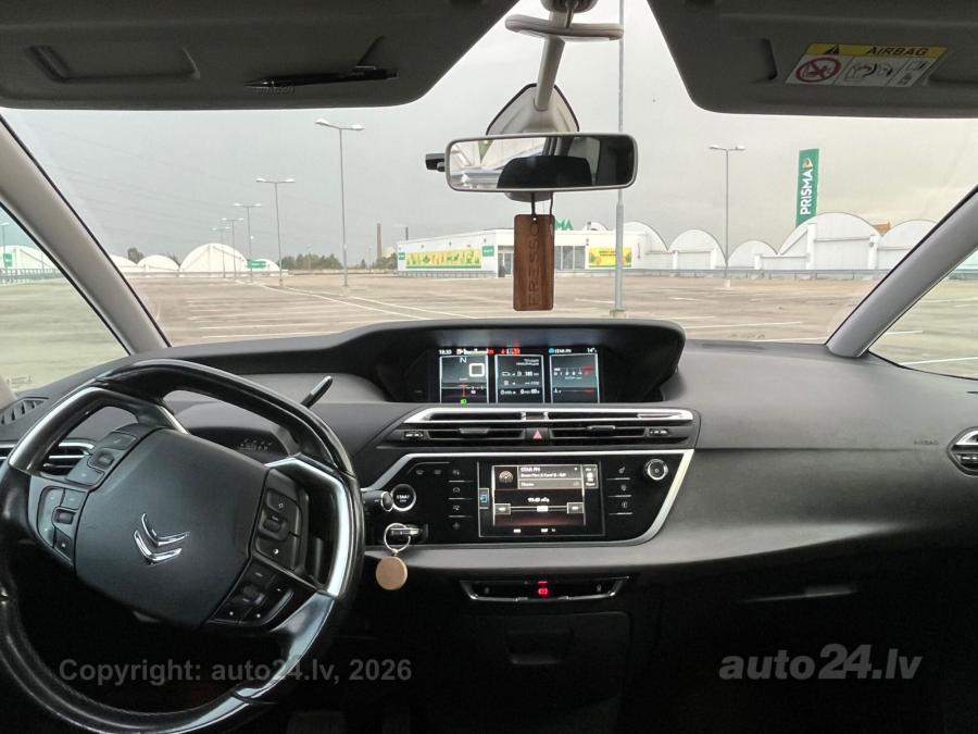 Melns Citroen c4-picasso 2014 Tallina, ar dzinēja tilpumu 1.60 L un nobraukumu 285 tūkst. km par 6500 €, foto 7 vietnē AUTOMOTO.COM.LV