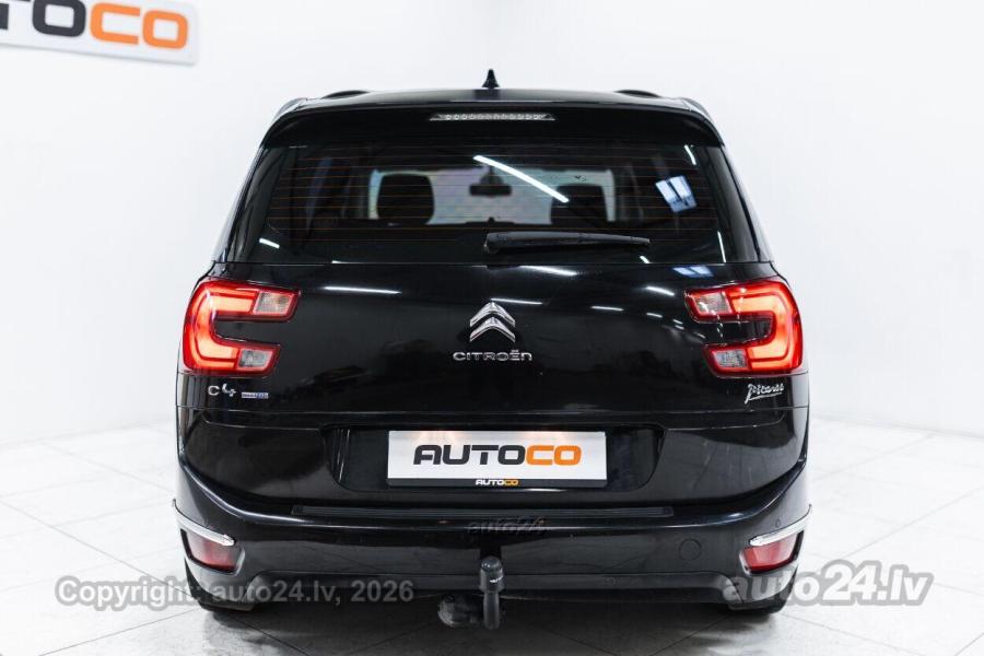 Black Citroen c4-picasso 2016 in Tallinn, with an engine capacity of 1.60 L and mileage of 215 thousand km for 6999 €, photo 6 on AUTOMOTO.COM.LV