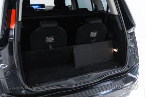 Black Citroen c4-picasso 2016 in Tallinn, with an engine capacity of 1.60 L and mileage of 215 thousand km for 6999 €, photo 15 on AUTOMOTO.COM.LV