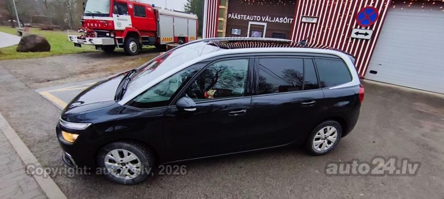 Melns Citroen c4-picasso 2018 Tallina, ar dzinēja tilpumu 1.20 L un nobraukumu 210 tūkst. km par 11490 €, foto 4 vietnē AUTOMOTO.COM.LV