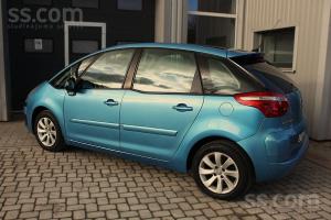 Blue Citroen c4-picasso 2007 in Riga, with an engine capacity of 1.60 L and mileage of 0 thousand km for 1895 €, photo 3 on AUTOMOTO.COM.LV