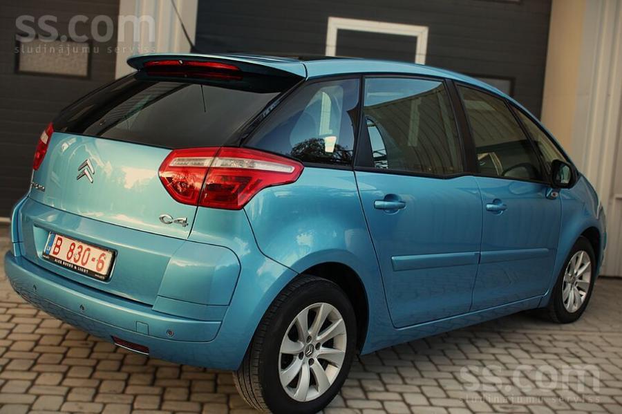 Blue Citroen c4-picasso 2007 in Riga, with an engine capacity of 1.60 L and mileage of 0 thousand km for 1895 €, photo 7 on AUTOMOTO.COM.LV