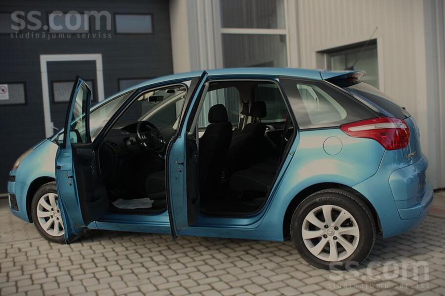 Blue Citroen c4-picasso 2007 in Riga, with an engine capacity of 1.60 L and mileage of 0 thousand km for 1895 €, photo 10 on AUTOMOTO.COM.LV