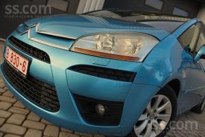 Blue Citroen c4-picasso 2007 in Riga, with an engine capacity of 1.60 L and mileage of 0 thousand km for 1895 €, photo 12 on AUTOMOTO.COM.LV