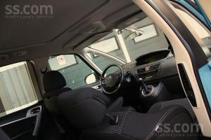 Blue Citroen c4-picasso 2007 in Riga, with an engine capacity of 1.60 L and mileage of 0 thousand km for 1895 €, photo 24 on AUTOMOTO.COM.LV