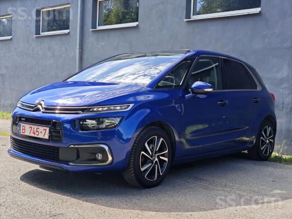Blue Citroen c4-picasso 2016 in Ogre, with an engine capacity of 1.20 L and mileage of 105 thousand km for 7900 €, photo 2 on AUTOMOTO.COM.LV