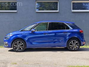 Zils Citroen c4-picasso 2016 Ogre, ar dzinēja tilpumu 1.20 L un nobraukumu 105 tūkst. km par 7900 €, foto 4 vietnē AUTOMOTO.COM.LV