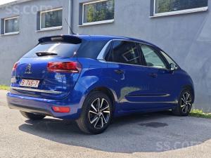 Zils Citroen c4-picasso 2016 Ogre, ar dzinēja tilpumu 1.20 L un nobraukumu 105 tūkst. km par 7900 €, foto 7 vietnē AUTOMOTO.COM.LV