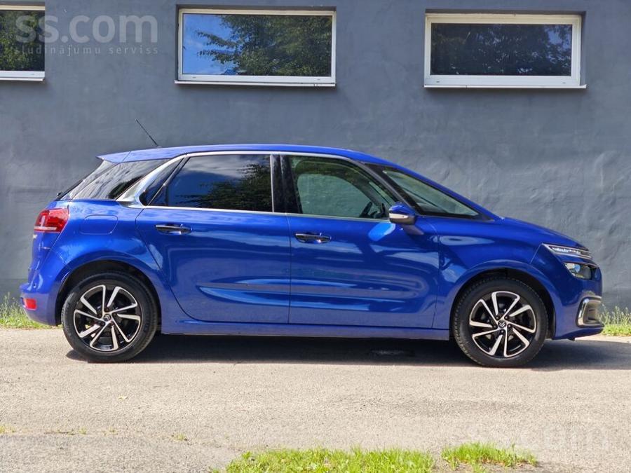 Zils Citroen c4-picasso 2016 Ogre, ar dzinēja tilpumu 1.20 L un nobraukumu 105 tūkst. km par 7900 €, foto 8 vietnē AUTOMOTO.COM.LV