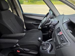 Blue Citroen c4-picasso 2007 in Riga, with an engine capacity of 1.60 L and mileage of 215 thousand km for 2990 €, photo 24 on AUTOMOTO.COM.LV