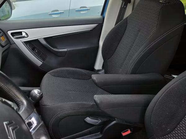 Zils Citroen c4-picasso 2007 Grobiņa, ar dzinēja tilpumu 1.60 L un nobraukumu 215 tūkst. km par 2990 €, foto 10 vietnē AUTOMOTO.COM.LV