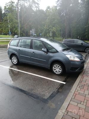 Zils Citroen c4-picasso 2007 Rīga, ar dzinēja tilpumu 2.00 L un nobraukumu 350 tūkst. km par 1500 €, foto 4 vietnē AUTOMOTO.COM.LV