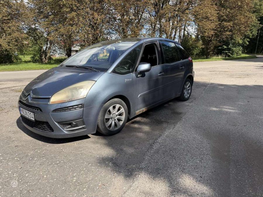 Синий Ситроен С4 Пикассо 2007 в Мариямполе, объемом двигателя 1.56 л и пробегом 438 тыс. км за 600 €, фото 4 на AUTOMOTO.COM.LV