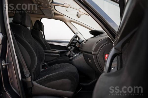 Zils Citroen c4-picasso 2008 Rīga, ar dzinēja tilpumu 1.60 L un nobraukumu 0 tūkst. km par 3952 €, foto 10 vietnē AUTOMOTO.COM.LV
