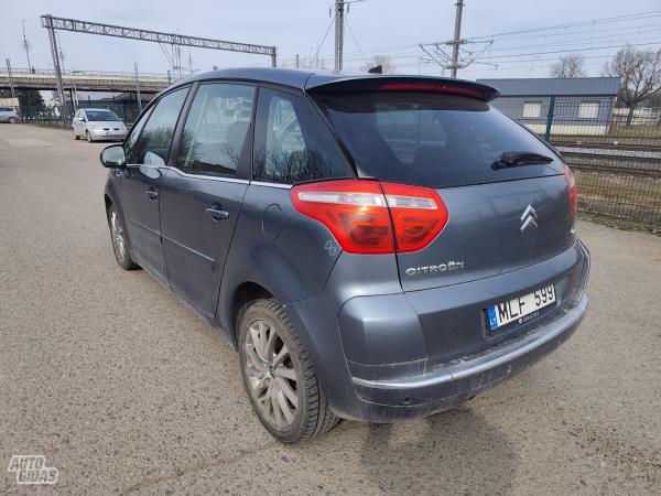 Blue Citroen c4-picasso 2008 in Siauliai, with an engine capacity of 1.60 L and mileage of 244 thousand km for 1250 €, photo 6 on AUTOMOTO.COM.LV