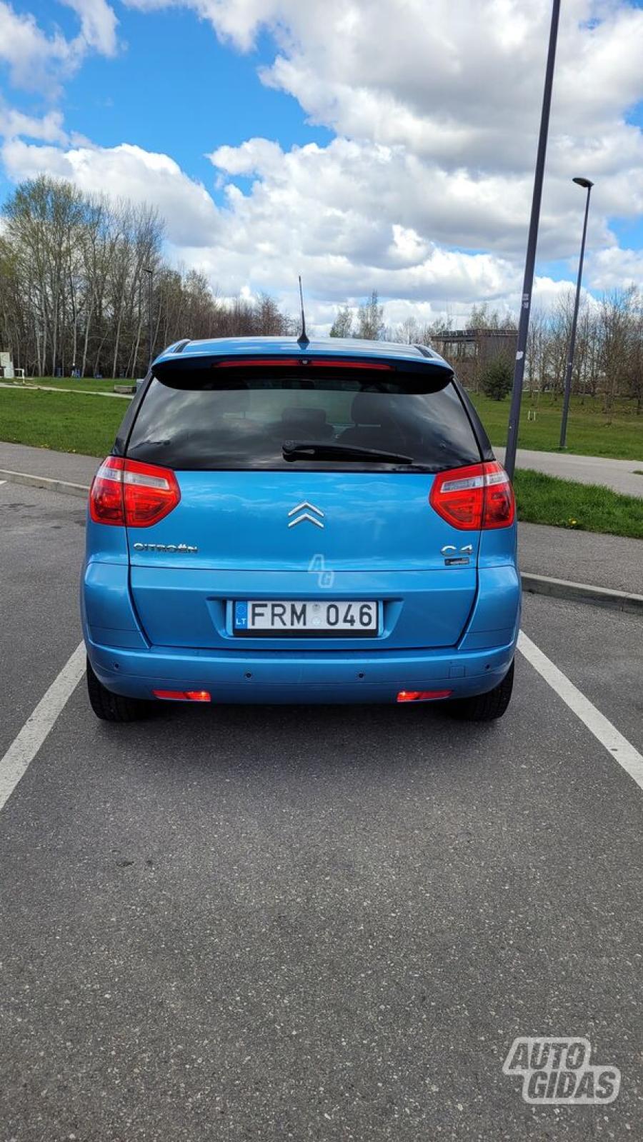 Zils Citroen c4-picasso 2008 Panevēža, ar dzinēja tilpumu 1.60 L un nobraukumu 188 tūkst. km par 1450 €, foto 14 vietnē AUTOMOTO.COM.LV