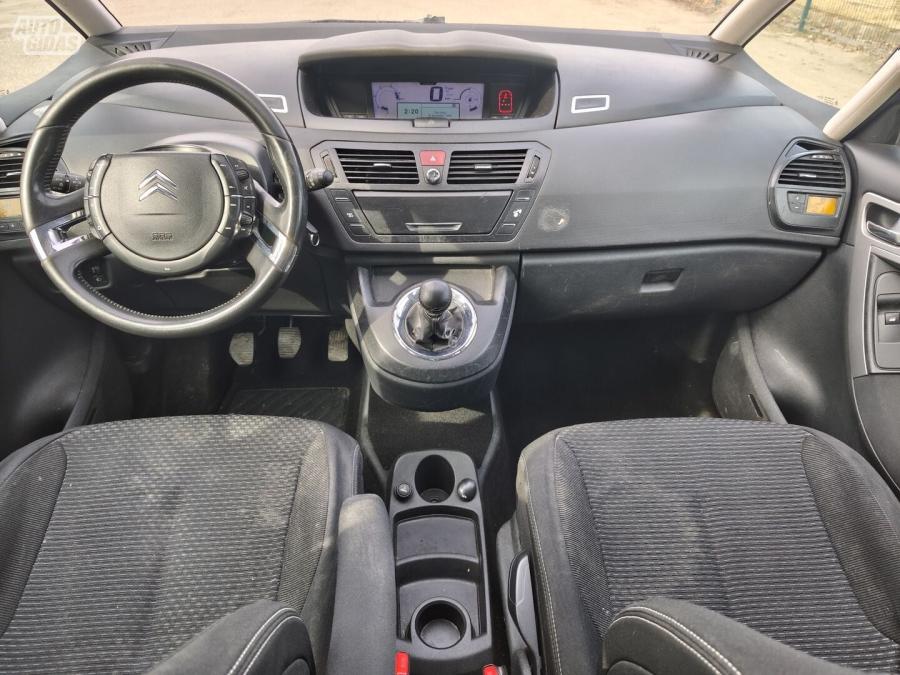 Blue Citroen c4-picasso 2008 in Siauliai, with an engine capacity of 1.60 L and mileage of 244 thousand km for 990 €, photo 11 on AUTOMOTO.COM.LV
