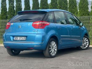 Blue Citroen c4-picasso 2008 in Jelgava, with an engine capacity of 1.60 L and mileage of 0 thousand km for 2990 €, photo 5 on AUTOMOTO.COM.LV