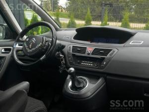 Blue Citroen c4-picasso 2008 in Jelgava, with an engine capacity of 1.60 L and mileage of 0 thousand km for 2990 €, photo 11 on AUTOMOTO.COM.LV