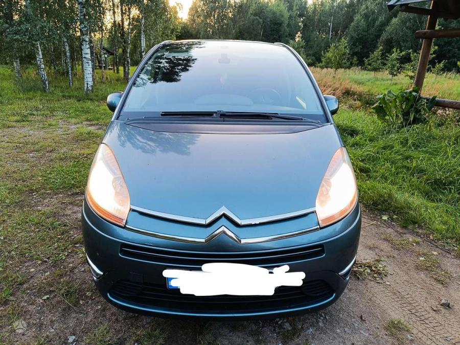 Zils Citroen c4-picasso 2008 Kauņa, ar dzinēja tilpumu 1.75 L un nobraukumu 393 tūkst. km par 1600 €, foto 4 vietnē AUTOMOTO.COM.LV