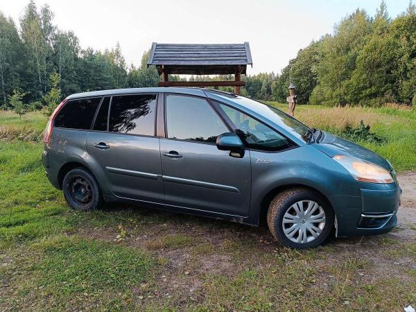 Blue Citroen c4-picasso 2008 in Kaunas, with an engine capacity of 1.75 L and mileage of 393 thousand km for 1600 €, photo 5 on AUTOMOTO.COM.LV