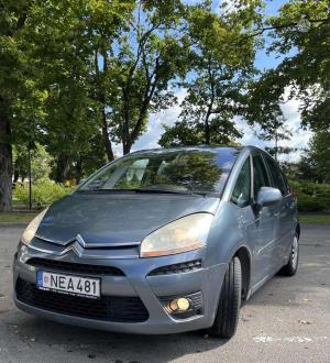 Blue Citroen c4-picasso 2009 in Taurage, with an engine capacity of 1.56 L and mileage of 314 thousand km for 1080 €, photo  on AUTOMOTO.COM.LV
