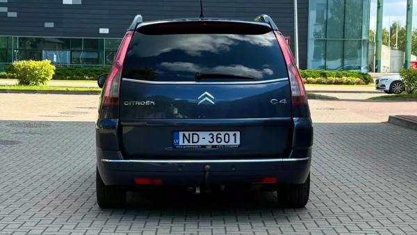 Zils Citroen c4-picasso 2010 Jelgava, ar dzinēja tilpumu 2.00 L un nobraukumu 288 tūkst. km par 3700 €, foto 6 vietnē AUTOMOTO.COM.LV