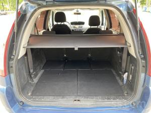 Blue Citroen c4-picasso 2010 in Daugavpils, with an engine capacity of 1.60 L and mileage of 282 thousand km for 3400 €, photo 12 on AUTOMOTO.COM.LV