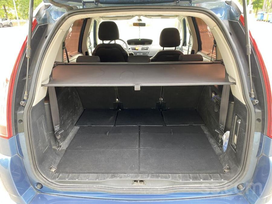 Blue Citroen c4-picasso 2010 in Daugavpils, with an engine capacity of 1.60 L and mileage of 282 thousand km for 3400 €, photo 12 on AUTOMOTO.COM.LV