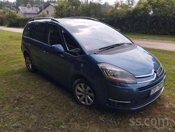 Citroen c4-picasso 2010 Rīga vietnē Zils Citroen c4-picasso 2010 Rīga, ar dzinēja tilpumu 2.00 L un nobraukumu 236 tūkst. km par 3500 €, foto 3 vietnē AUTOMOTO.COM.LV